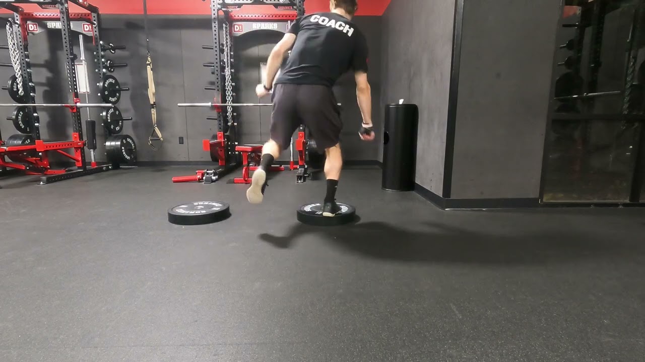 Single Leg Plate Hops (Triangle) - YouTube