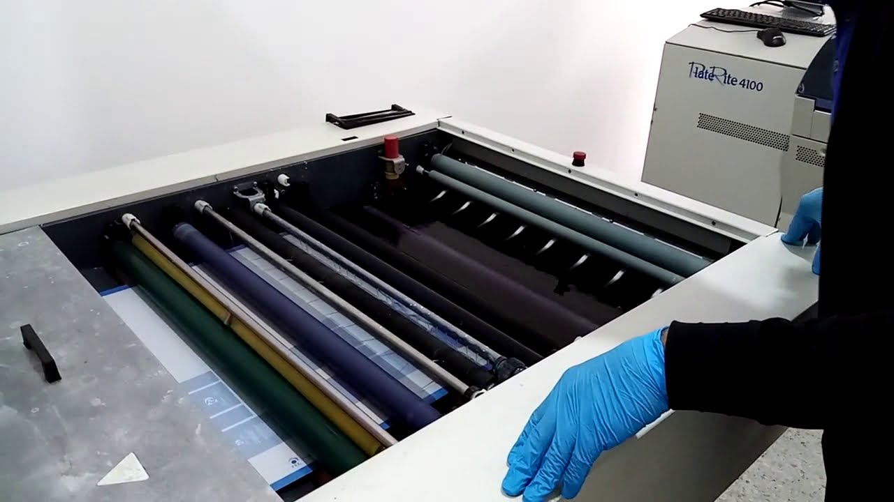 Revelado de planchas para offset - Parte 2 - YouTube