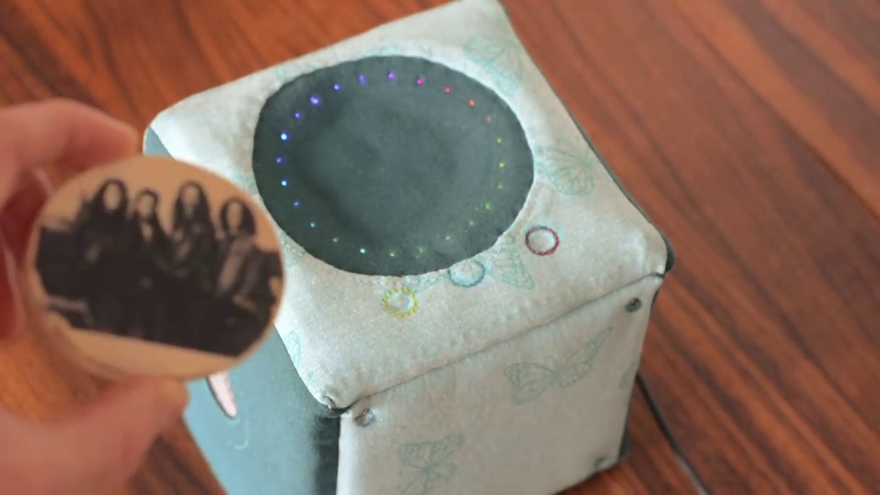 DIY Music box with RFID/NFC for children - YouTube