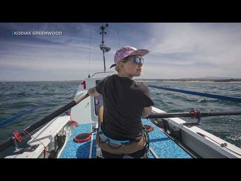 Record-breaking solo rower Kelsey Pfendler arrives in Hawaii