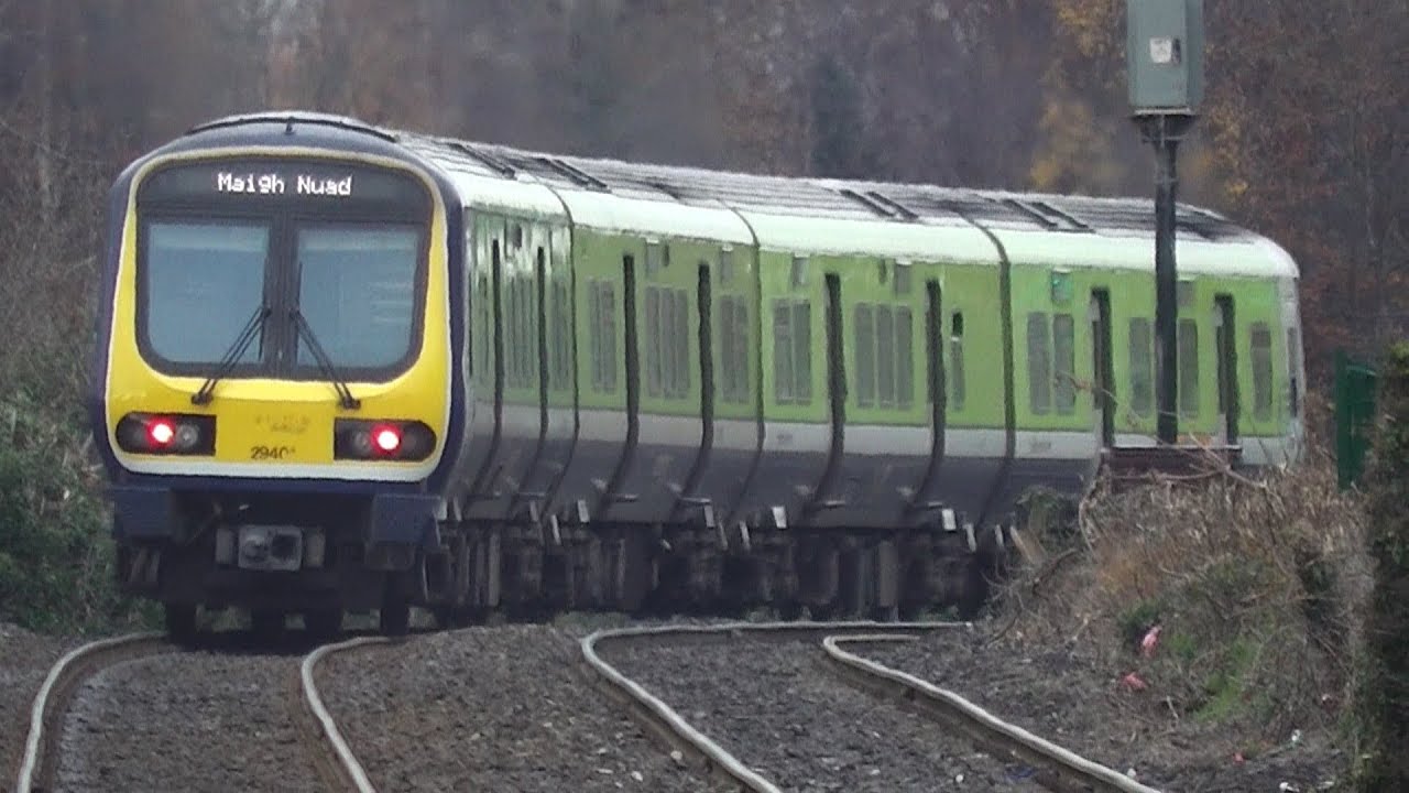 IE 29000 Class DMU Train number 29404 - Ashtown Station, Dublin - YouTube