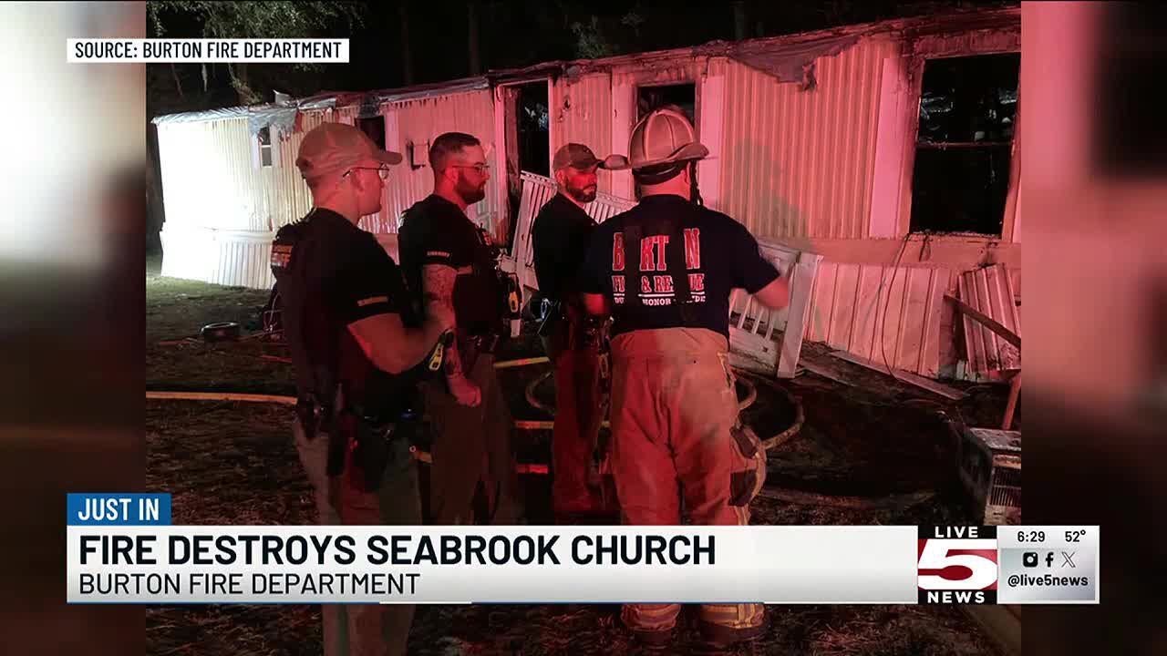 VIDEO: Early morning fire destroys Seabrook area church - YouTube