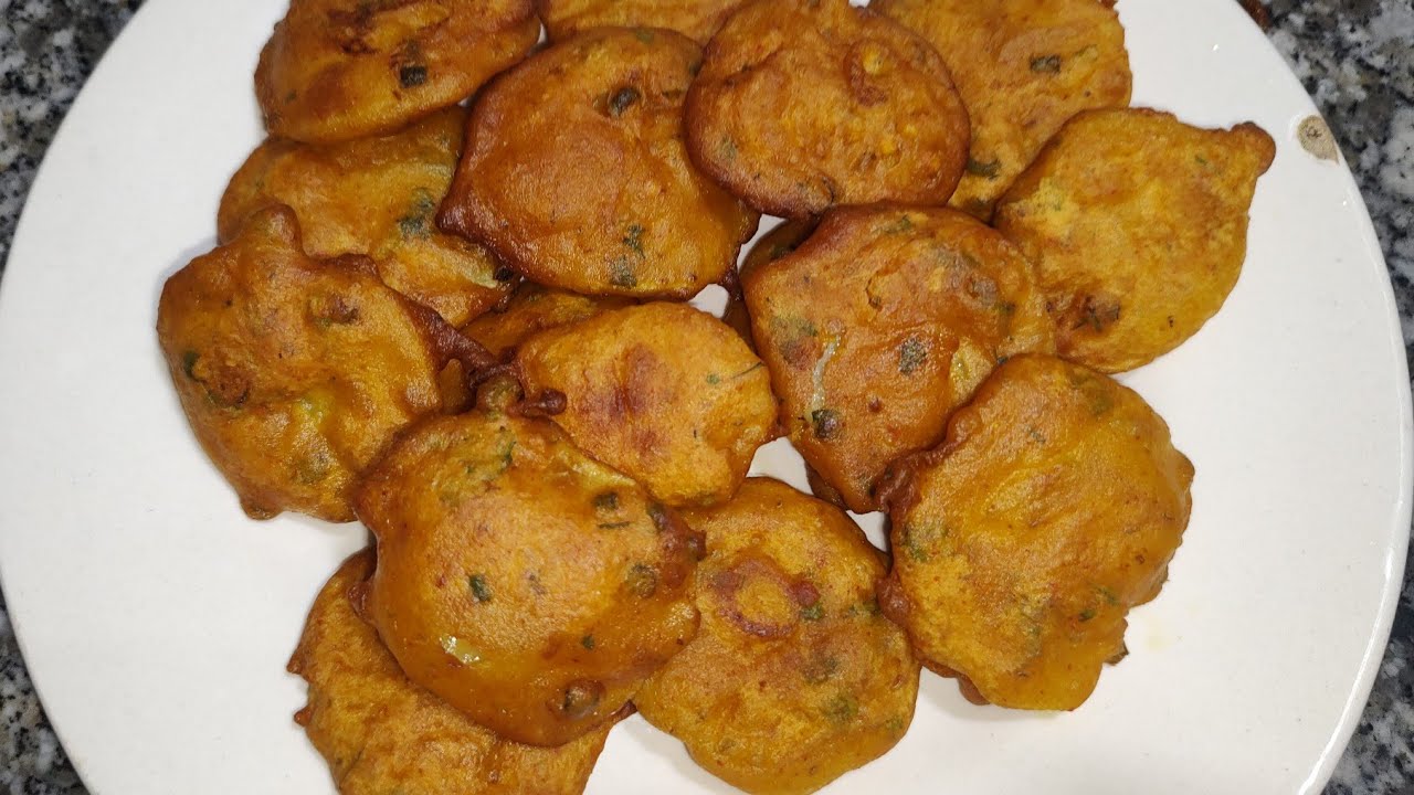 कुरकुरे आलू के पकोड़े । Crispy aloo ke pakoda recipe||रमजान स्पेशल ...