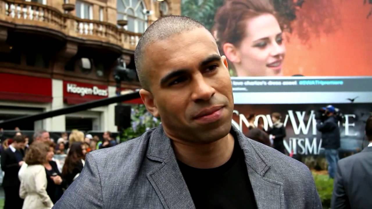 Snow White and the Huntsman World Premiere Interview - Joey Ansah - YouTube