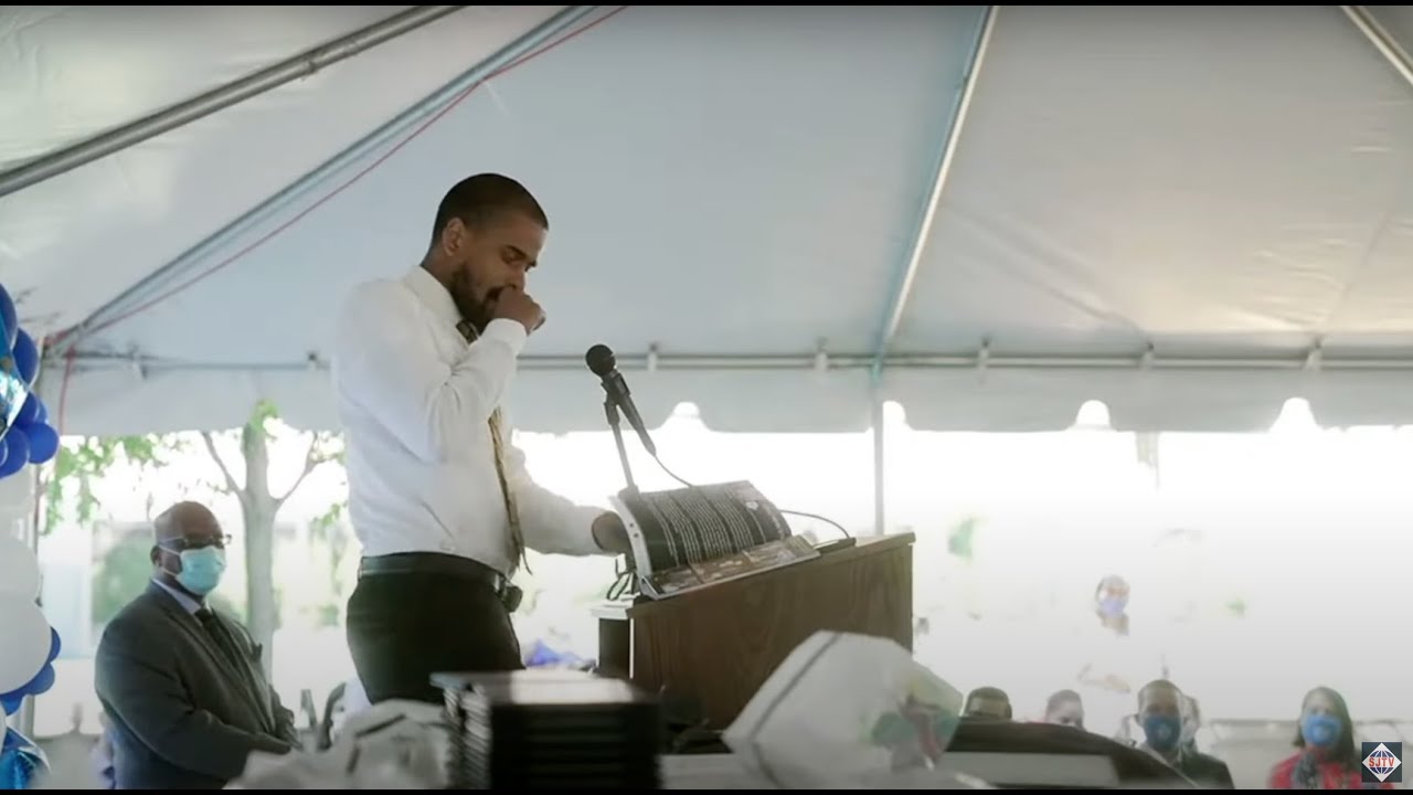 Entry for Corey Sapp | R. Gaynor McCown Excellence in Teaching Award ...