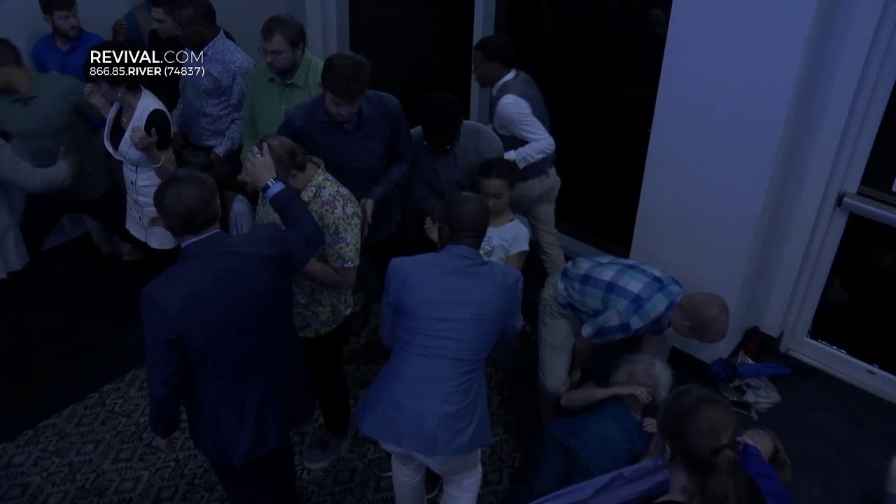 Good Friday Communion Anointing Service | Pastor Rodney Howard-Browne ...