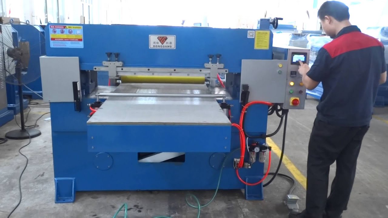 Automatic clear box PVC cutting machine (from rolled to single product ...