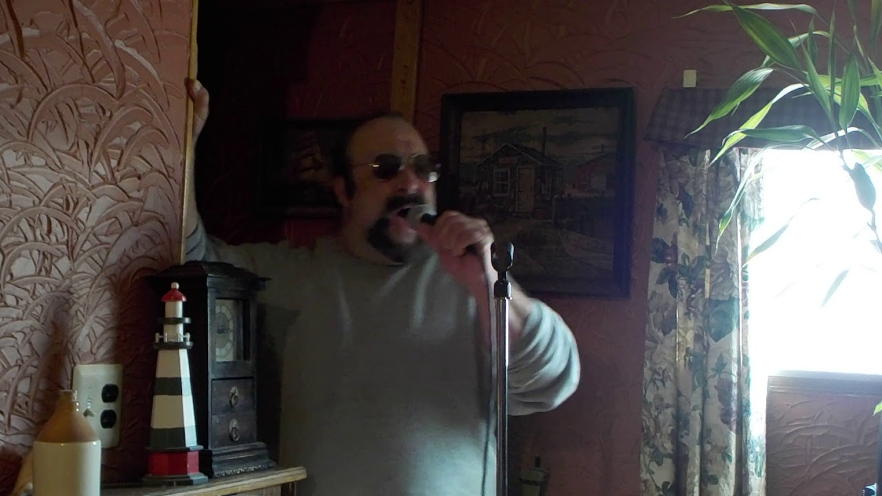 Starbuck moonlight feels right - YouTube