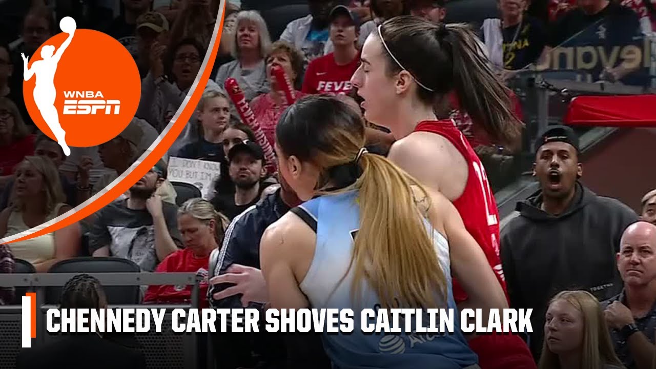 Chennedy Carter gets Flagrant 1 call for shove on Caitlin Clark 👀 ...
