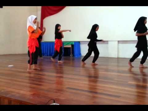 Persembahan Tarian Seni Silat SK Jawi-Jawi - YouTube