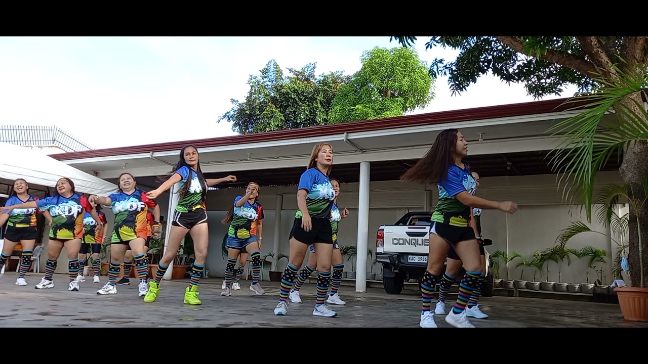 Giling-Giling | by Willie Revillame | Zumba Fitness | KDF crew - YouTube