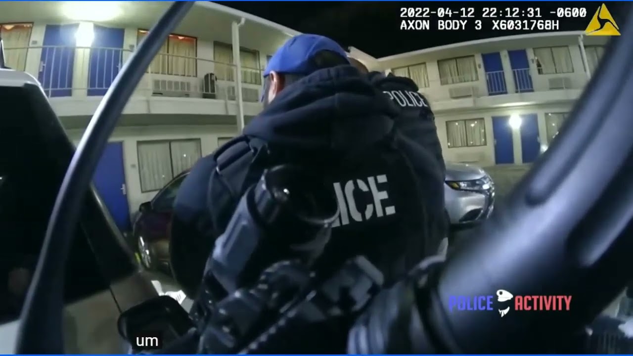 Police Auto Theft Detectives Shoot Shoot Man For Getting In Car ...