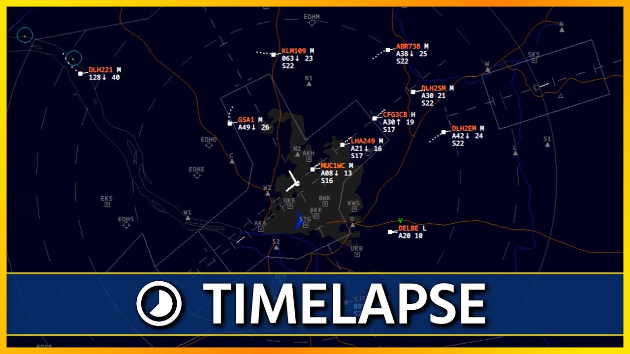 EDDH Event Evening Timelapse Final Approach - Vatsim ATC - YouTube