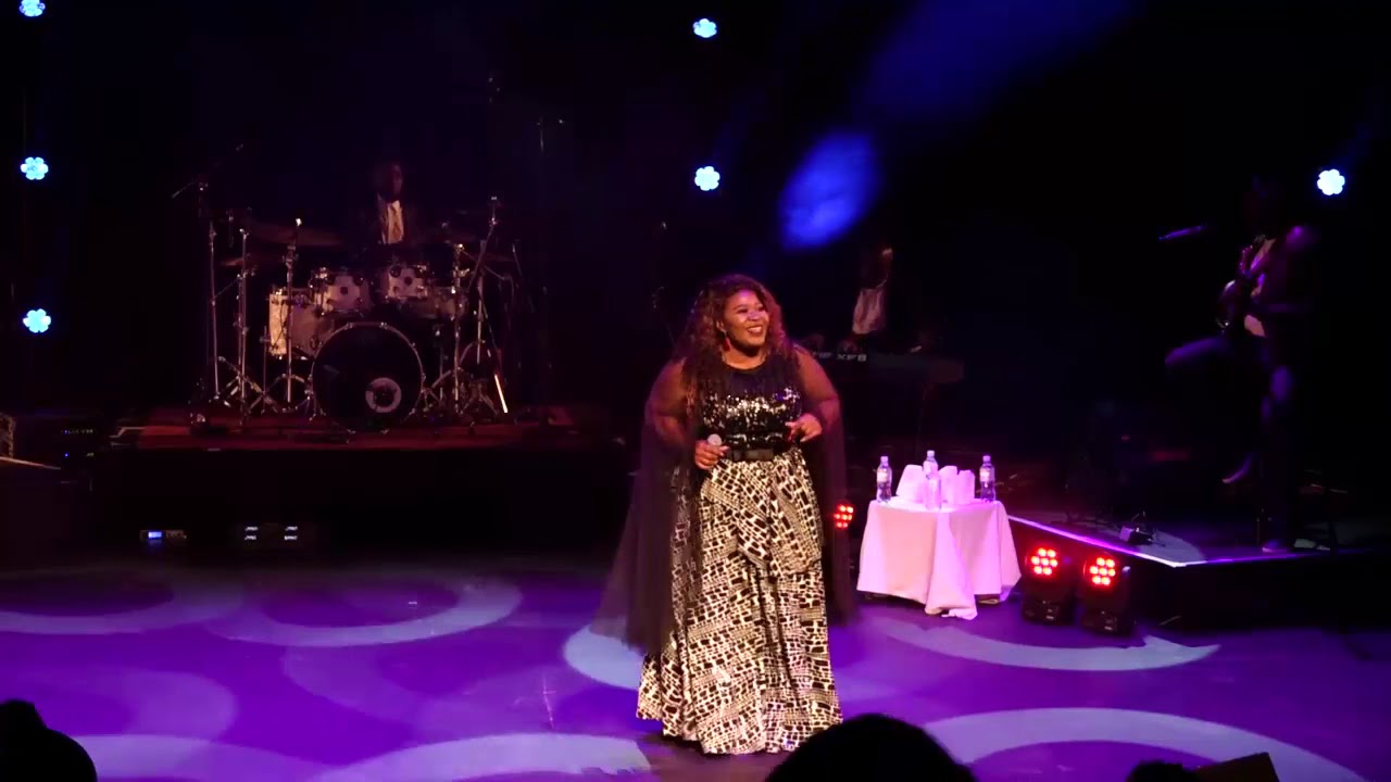 Bukiwe Twani Live at the Soweto Theatre - YouTube
