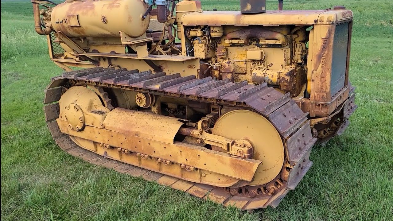 1956 Caterpillar D4 7U Walk-around - YouTube