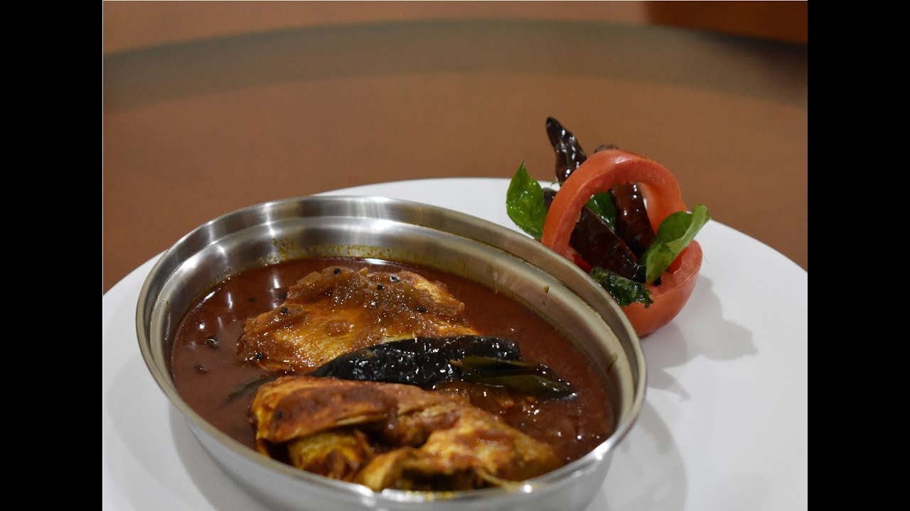 KORA VATTICHATHU || Sultan Ibrahim Fish Curry || MALAYALAM - YouTube
