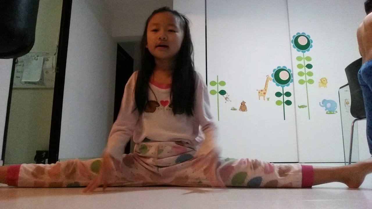 How to do simple splits - YouTube