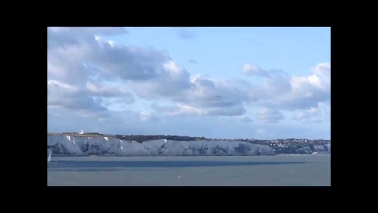 A Spitfire over the White Cliffs - YouTube