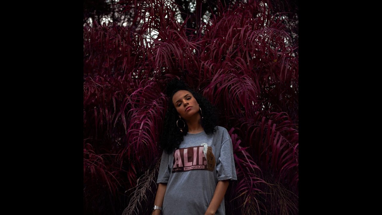 Layla Moreno - Amor Bandido (Prod. TAP) - YouTube