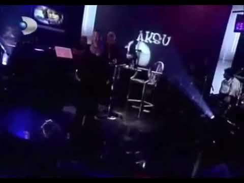 Sezen AKSU Perişanım Şimdi(Canlı)