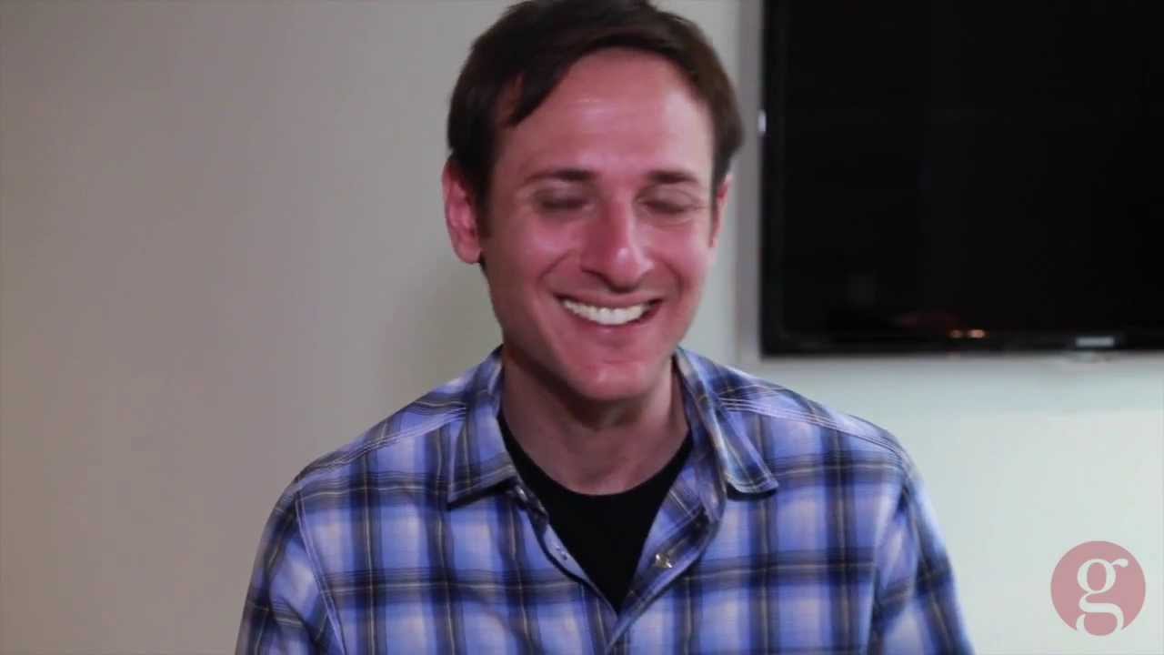 Director Jody Shapiro on 'Burt's Buzz' - YouTube