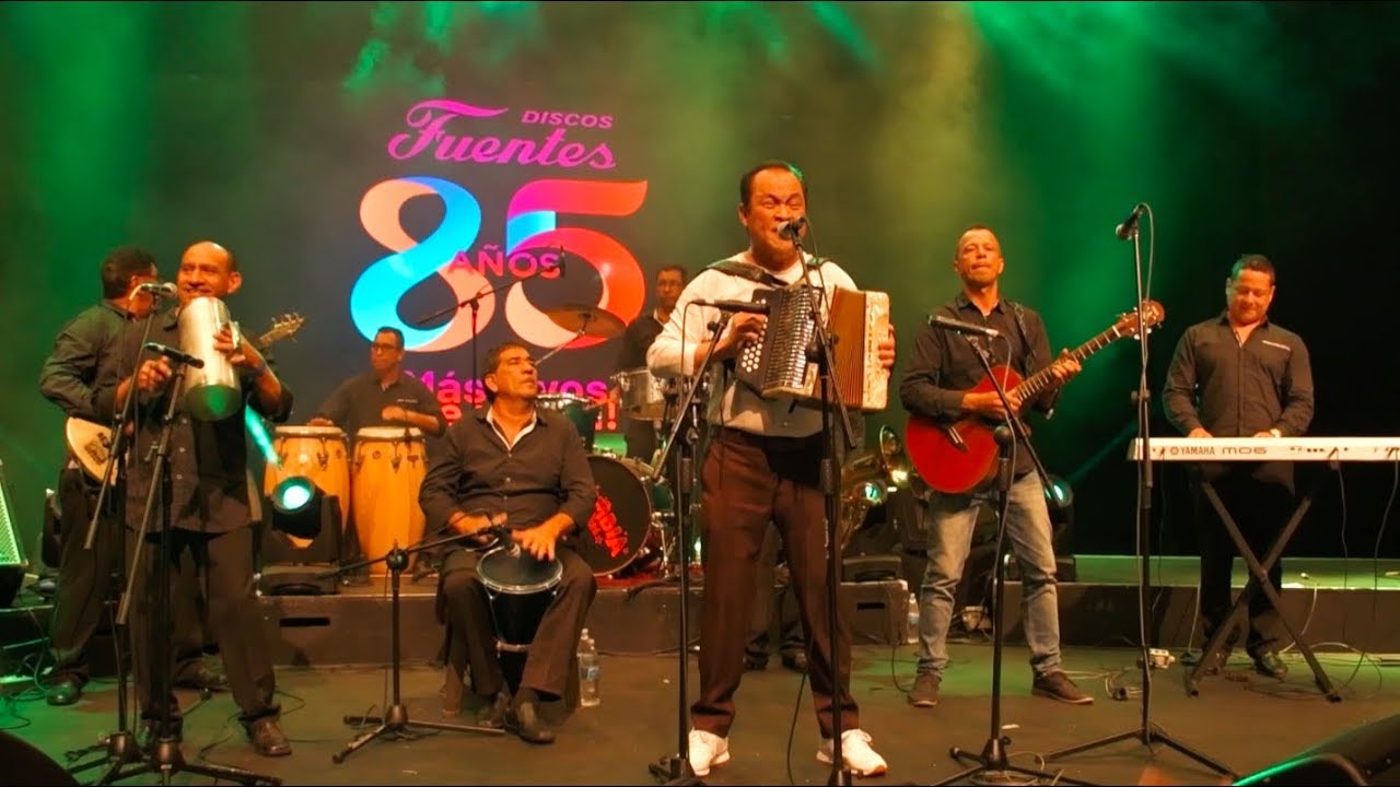 85 años Discos Fuentes - YouTube