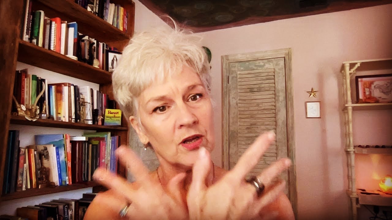 Lady Melody reads a Wrinkle in Time-episode 6 - YouTube