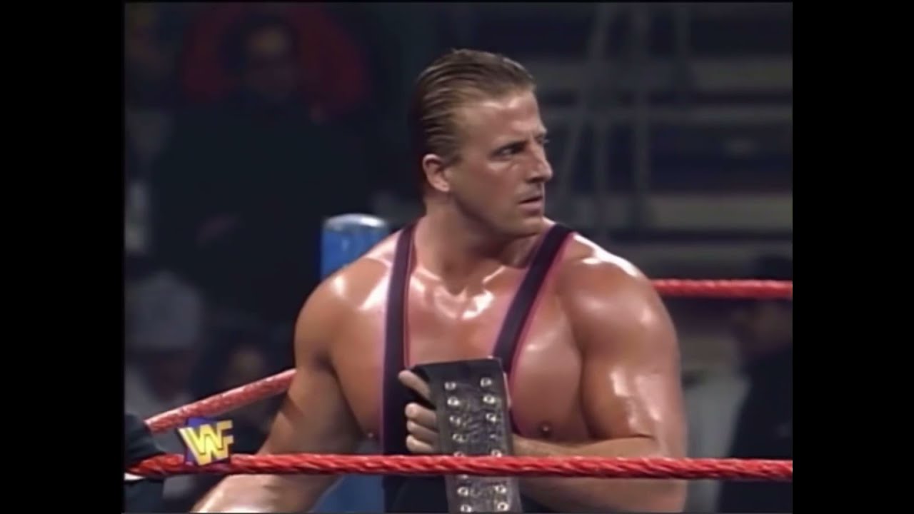 Bret Hart vs Owen Hart - Monday Night Raw - YouTube