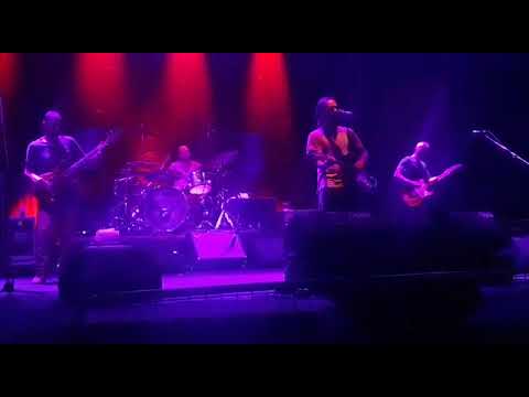 DUMAN - BU AŞK BENİ YORAR KONSER BALIKESİR/ALTINOLUK (2019)