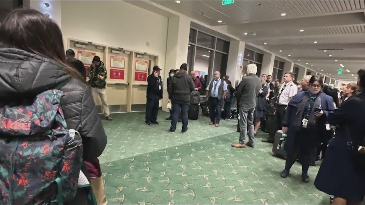 Shots fired at Portland International Airport TSA checkpoint, suspect ...
