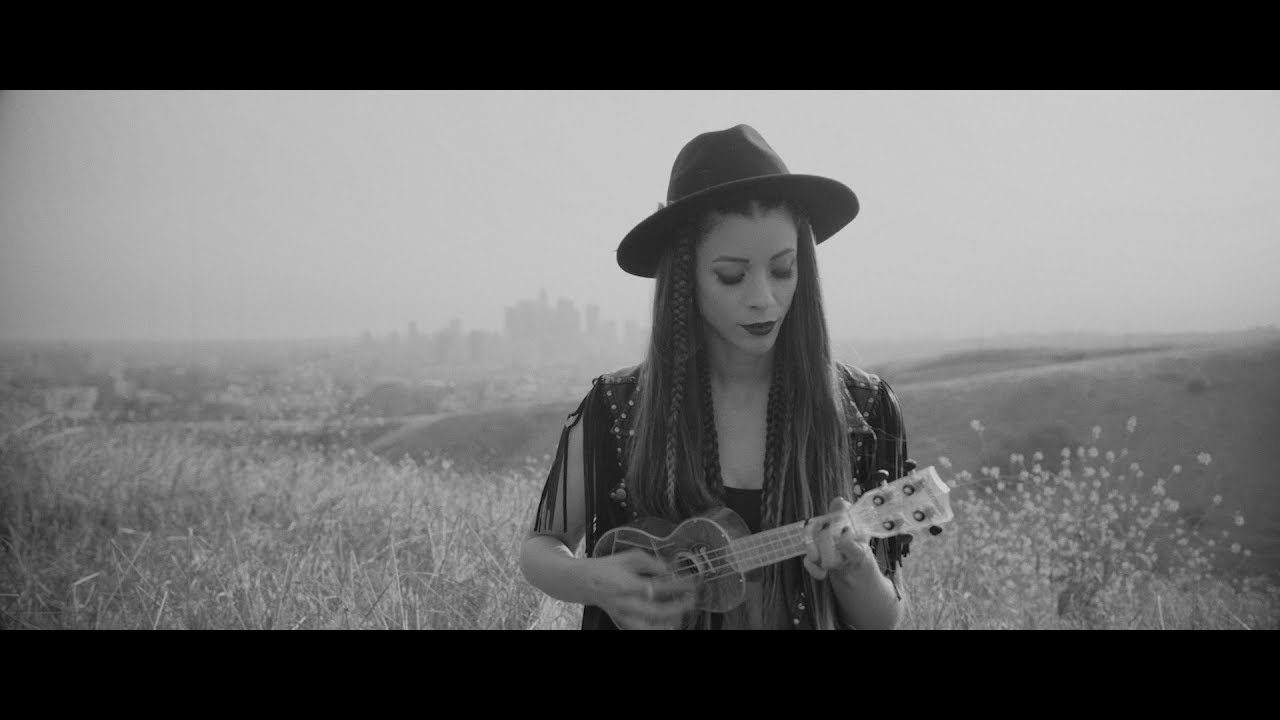 Simonne Jones - Girls Just Want To Have Fun - YouTube