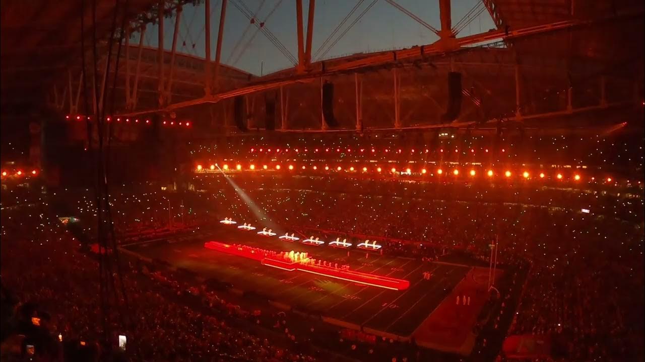 Super Bowl Halftime Show - YouTube