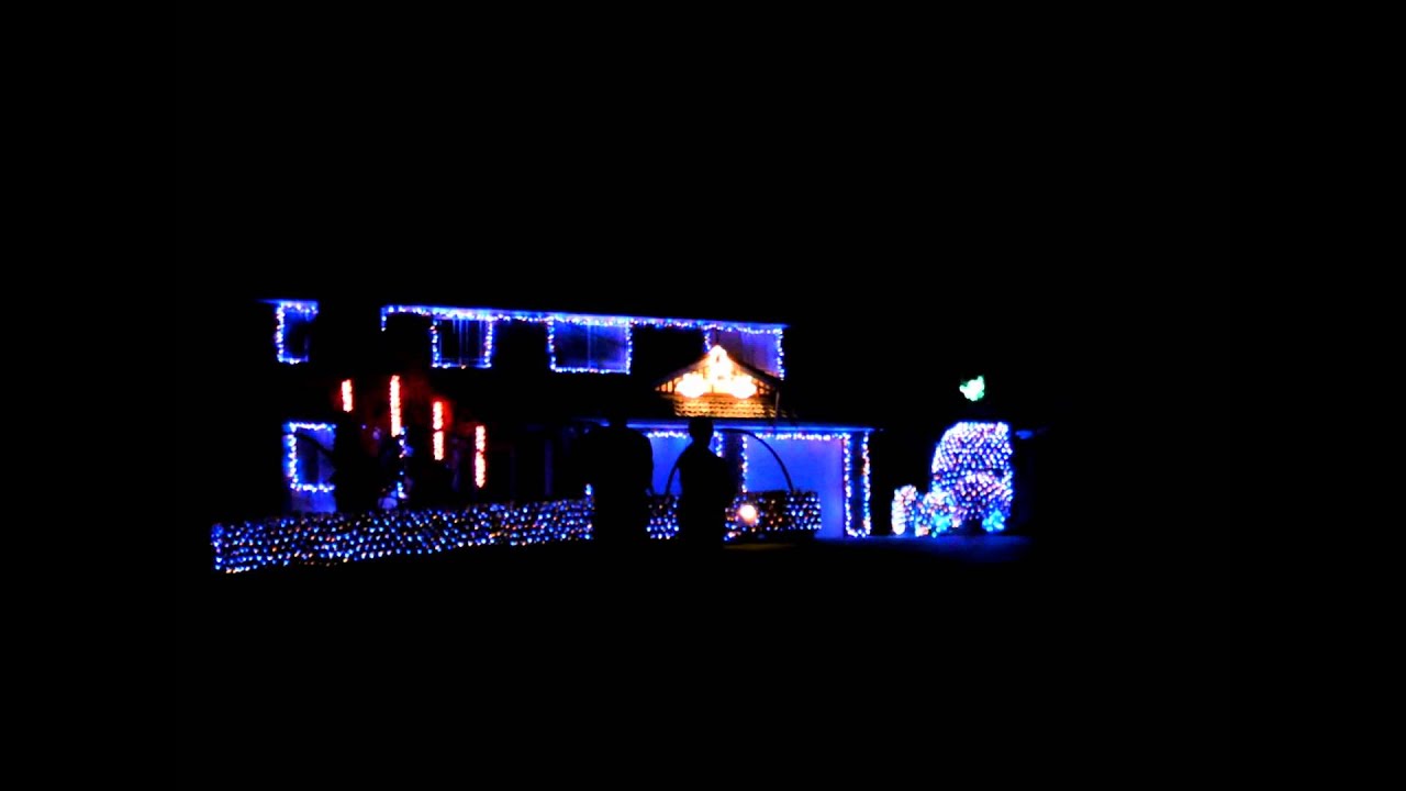 Santa Claus Is Coming automated Christmas lights, 2011 - YouTube