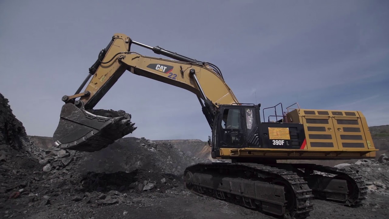 Экскаватор CAT 390FL - YouTube