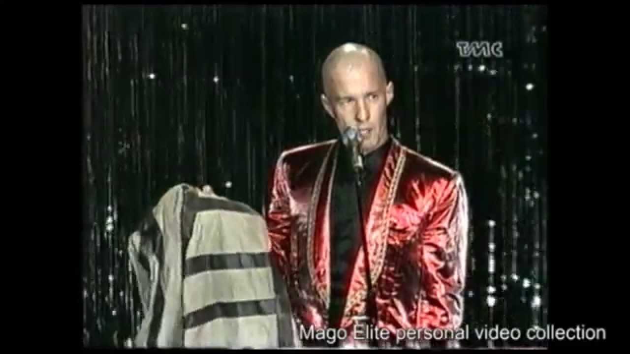 Marco Berry 1993, evasione camicia di forza - Mago Elite video ...