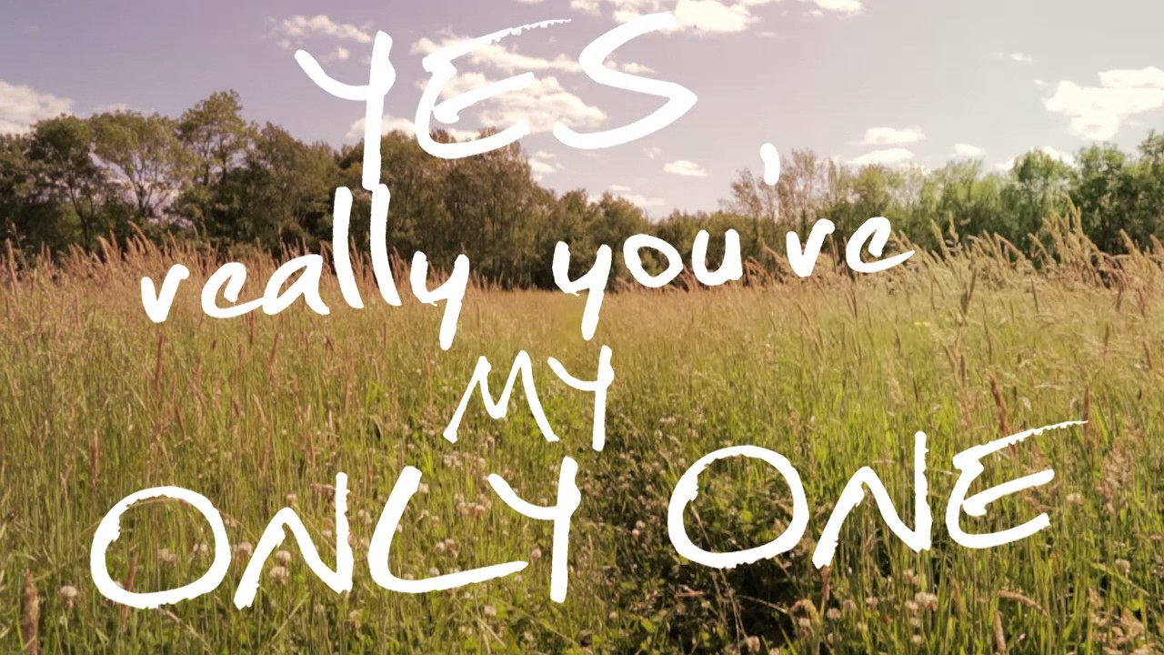 Sophia Hashim - Only One (Lyric Video) - YouTube