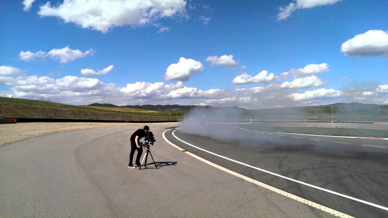 Jaguar XE Drifting @ Navarra Circuit - YouTube