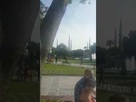 İskender demir Sultanahmet'te Ayasofyayla karşılıklı ezan düellosu أمام اسكندر اذان من جامع سلطان اح