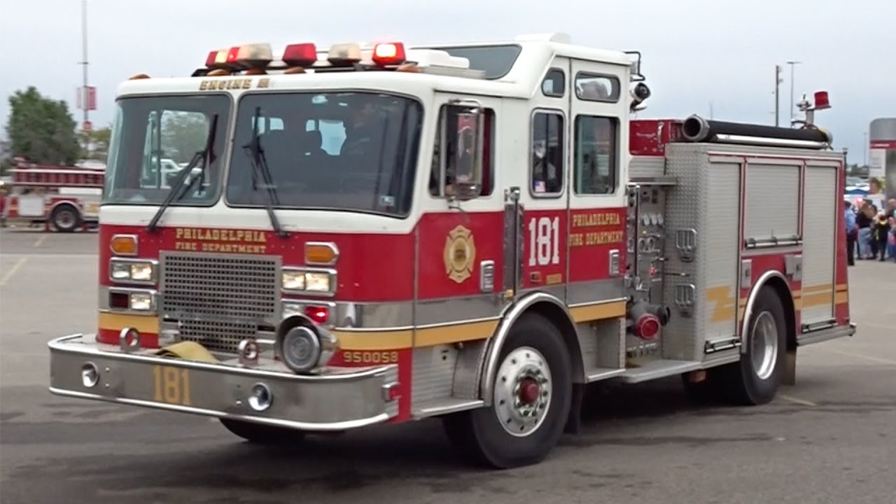 PFD Engine 180 & Engine 181 Fire Truck Rides - Hero Thrill Show - YouTube