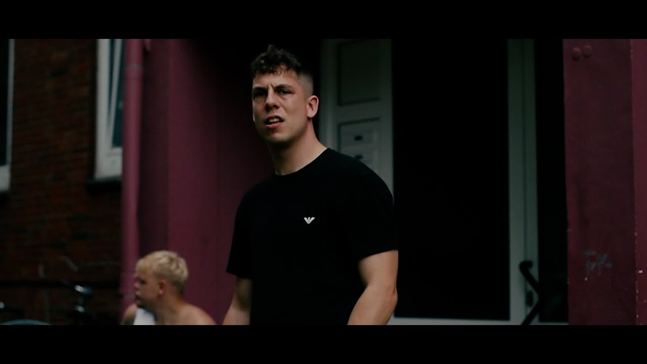 AssiH & YLGX - "HÖRST DU MICH SCHREIEN"(Official Video)(prod. AssiH ...