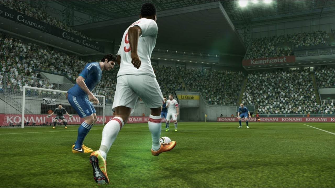 PES Passing Tutorial: Triangular Passing - YouTube
