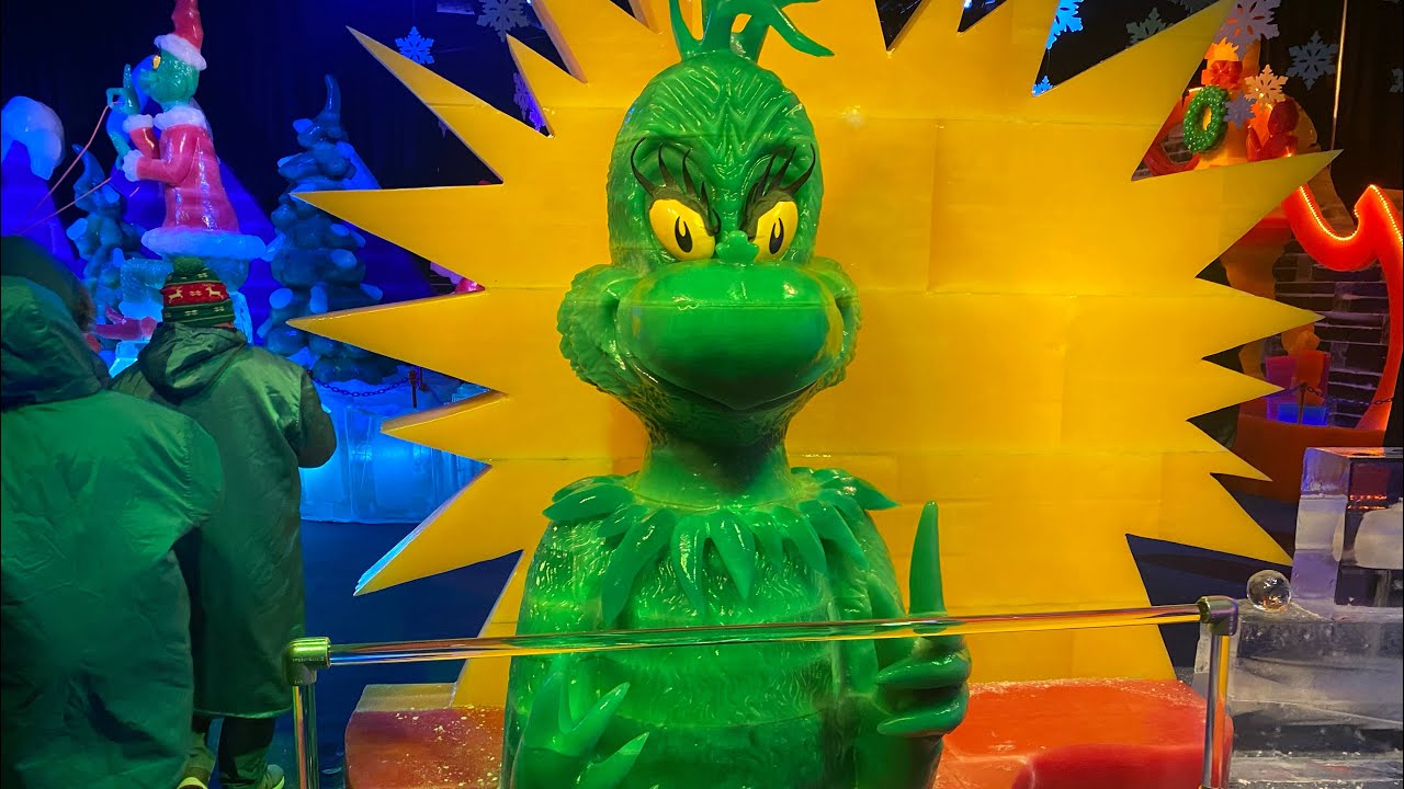 How the Grinch stole Christmas ICE sculptures. - YouTube