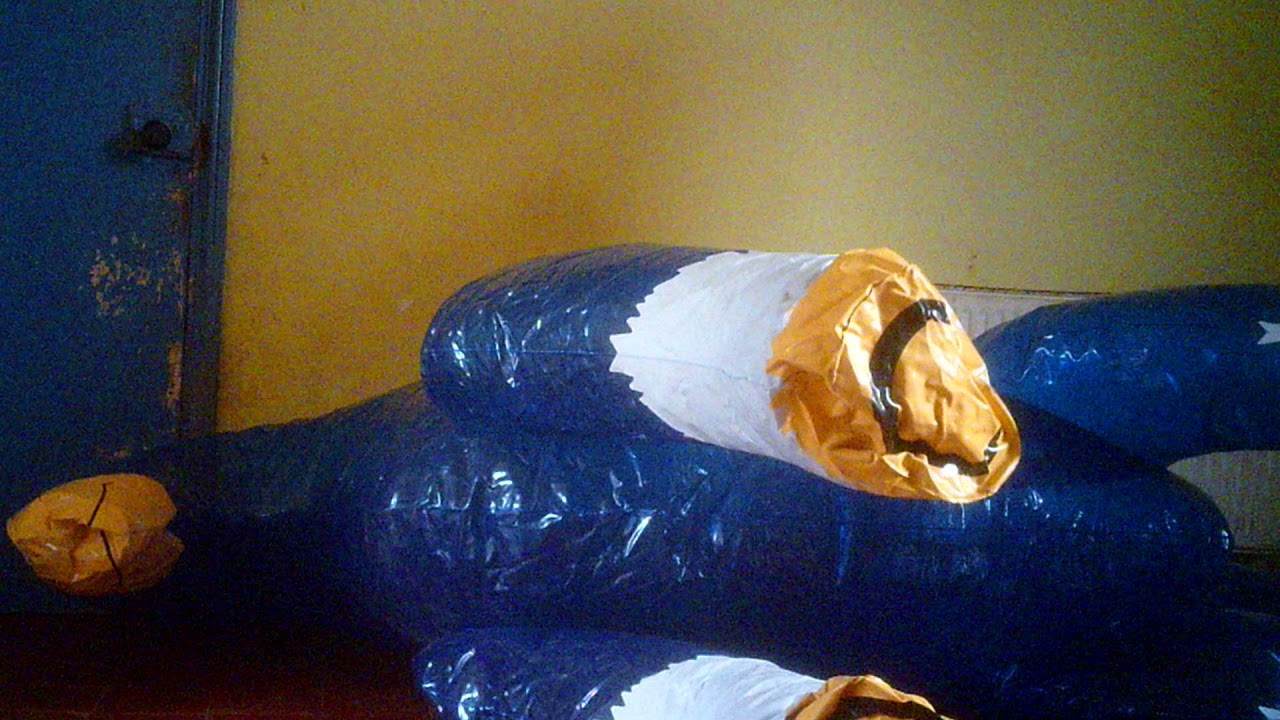 Pool toy horse inflation - YouTube