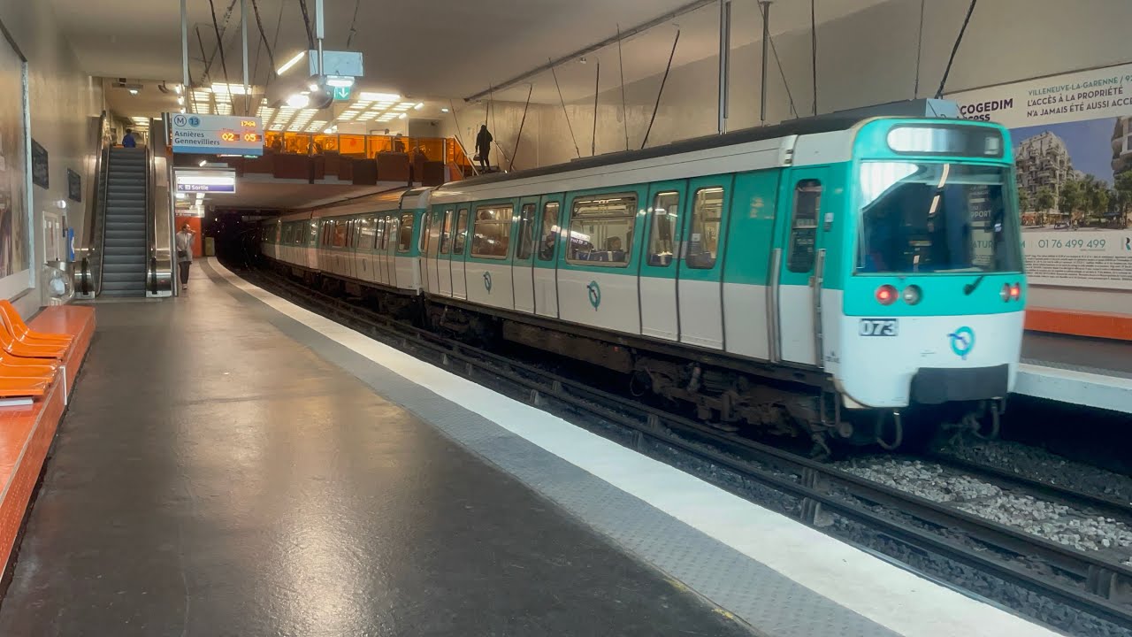 Spot d’un MF77 sur la 13 - YouTube