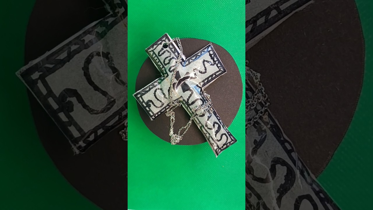 Squid Game Thanos cross necklace paper squishy #diy #squidgame # ...