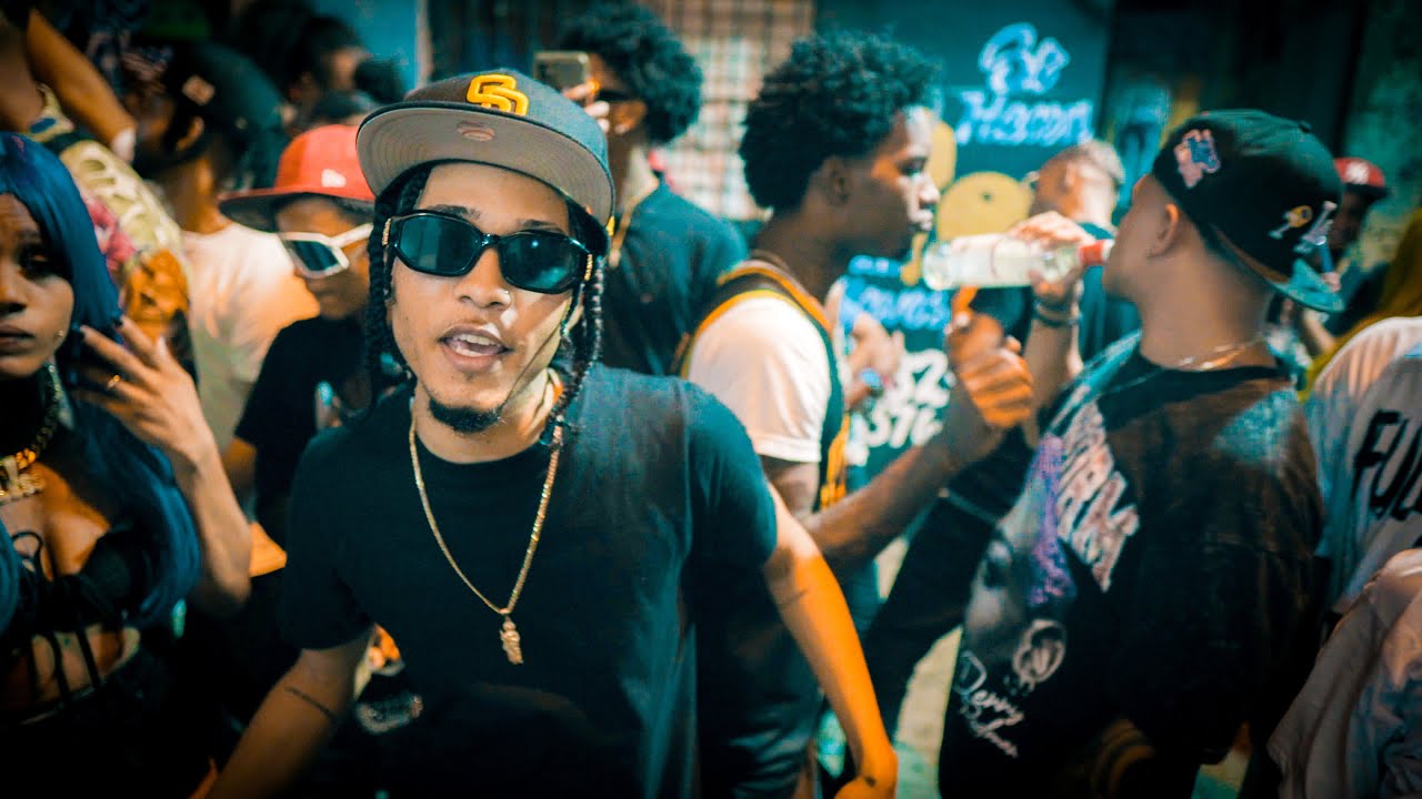 Vuelty - MIKI MAU x Yankee 017 (Video Oficial) Prod. @JeuzBeats - YouTube