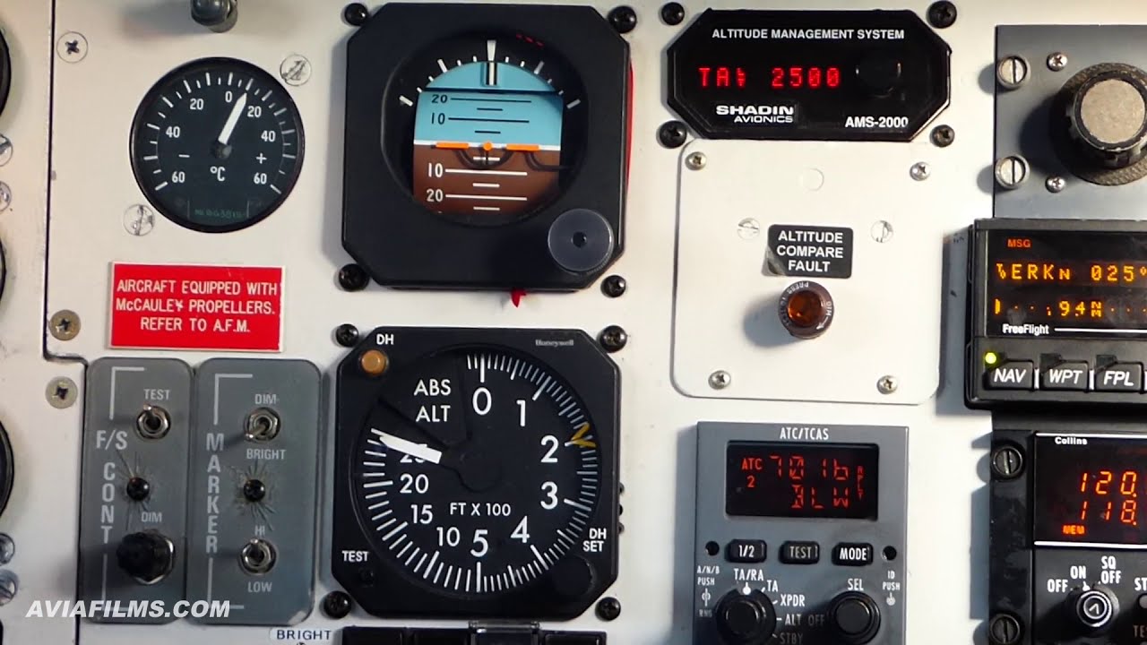 Jetstream 31 cockpit landing - YouTube