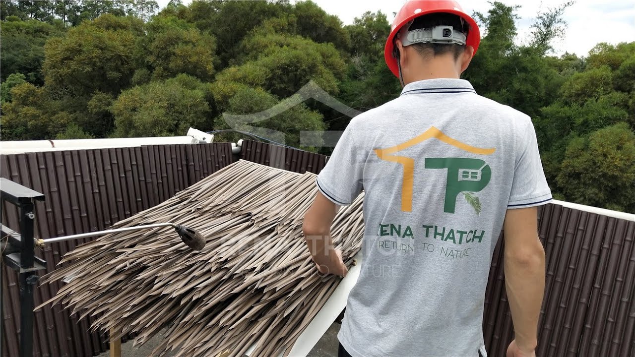 26 synthetic thatch fireproof test 1 - YouTube
