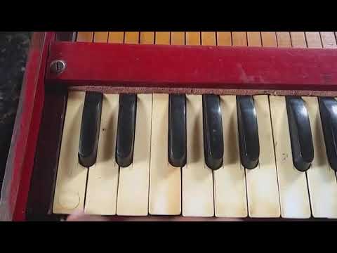 Harmoniyam lessons janda varisai 4 tamil - YouTube