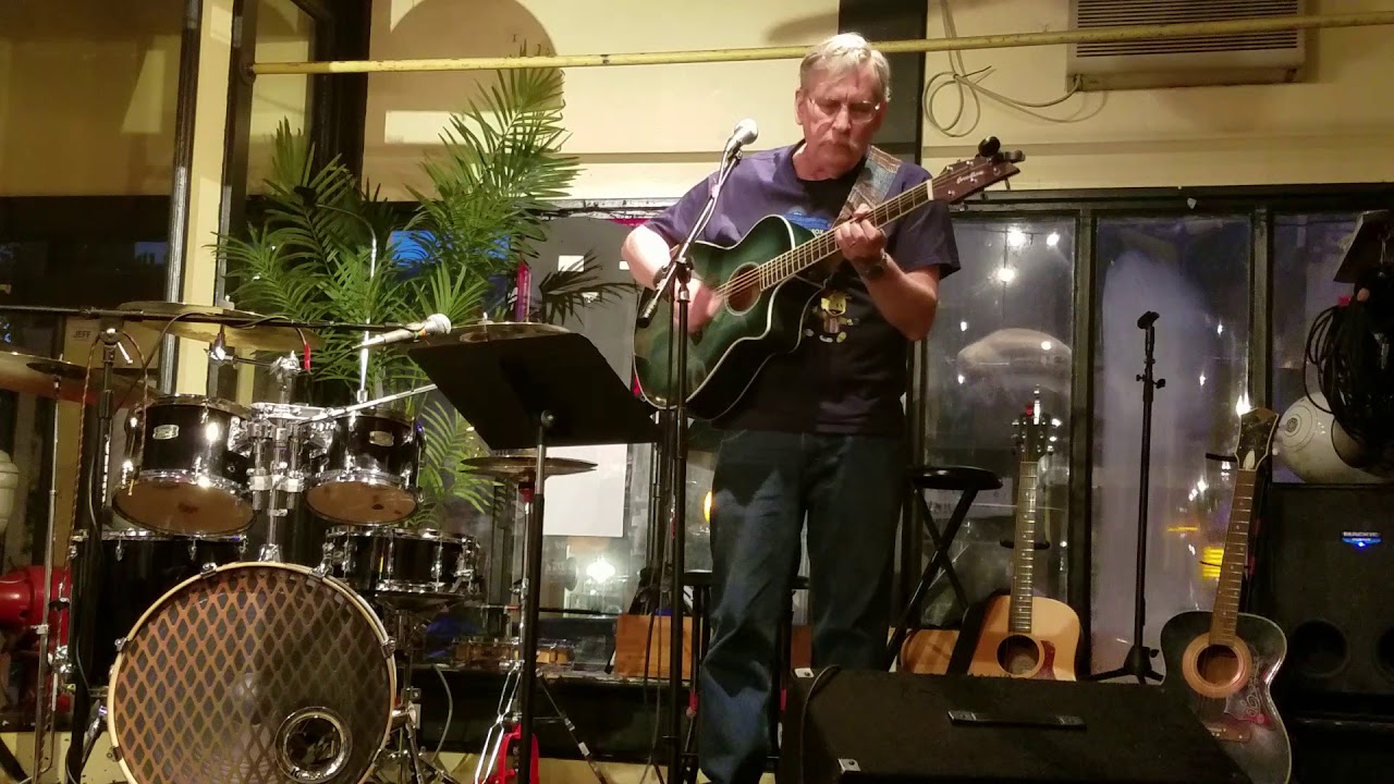 *Tom Armbruster sings his original, "Ghost Of Melvin Bay" - YouTube
